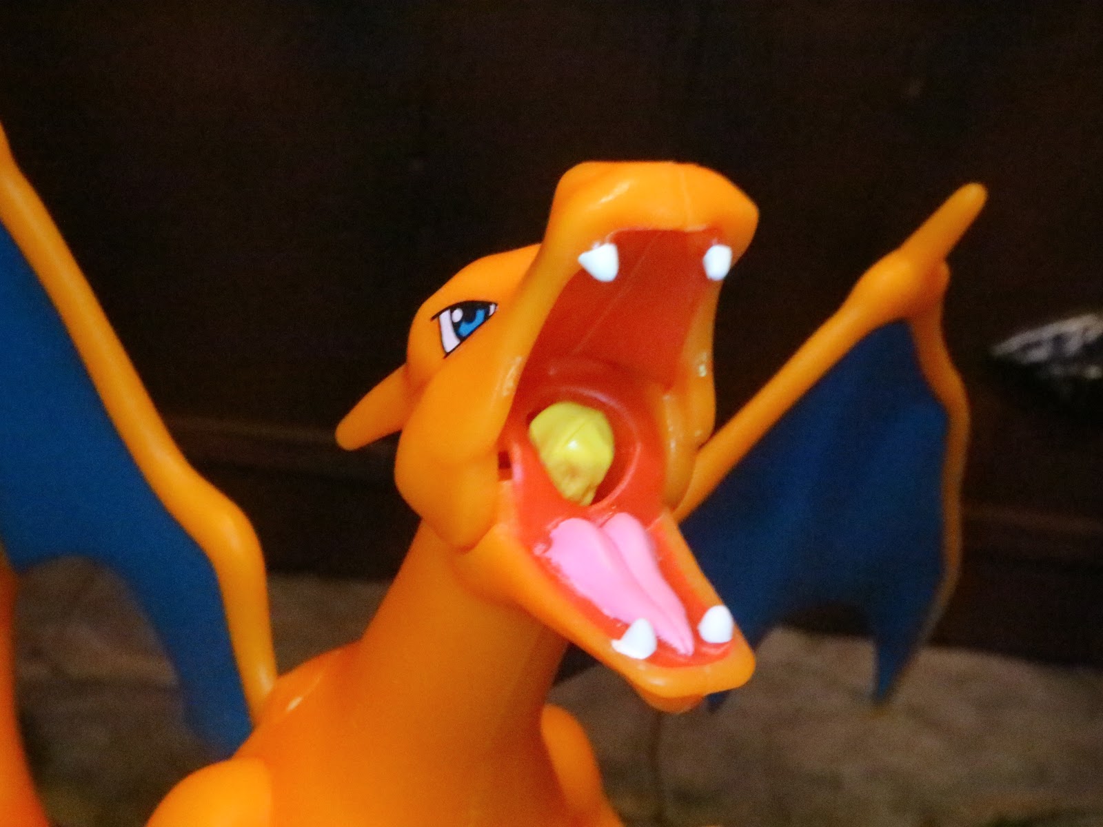 Action Figure Barbecue: Action Figure Review: Charizard from Pokemon by ...