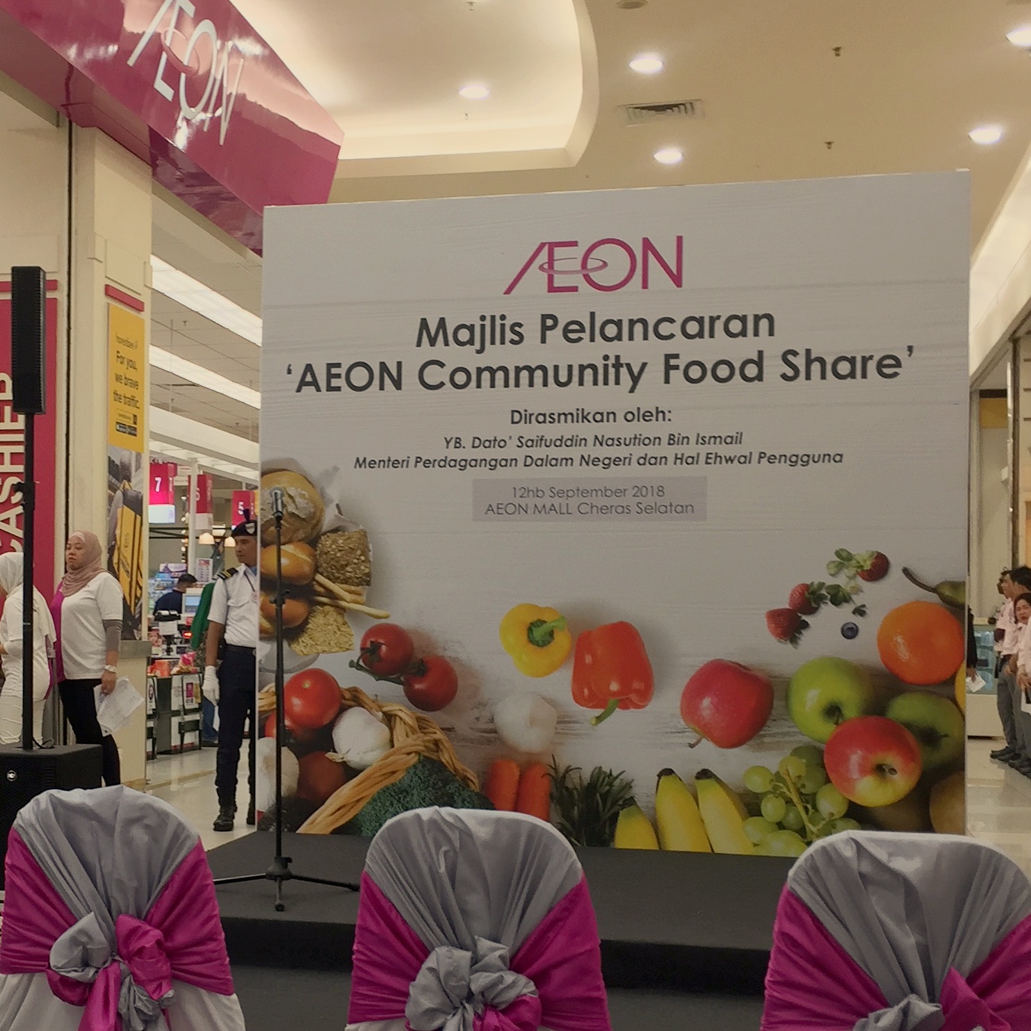 CikLilyPutih The Lifestyle Blogger: Program "AEON COMMUNITY FOOD SHARE"