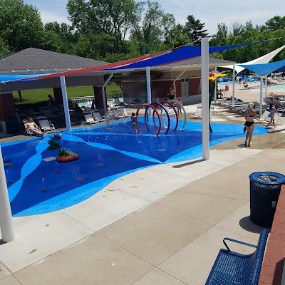 Play St. Louis: North Pointe Aquatic Center, Ballwin