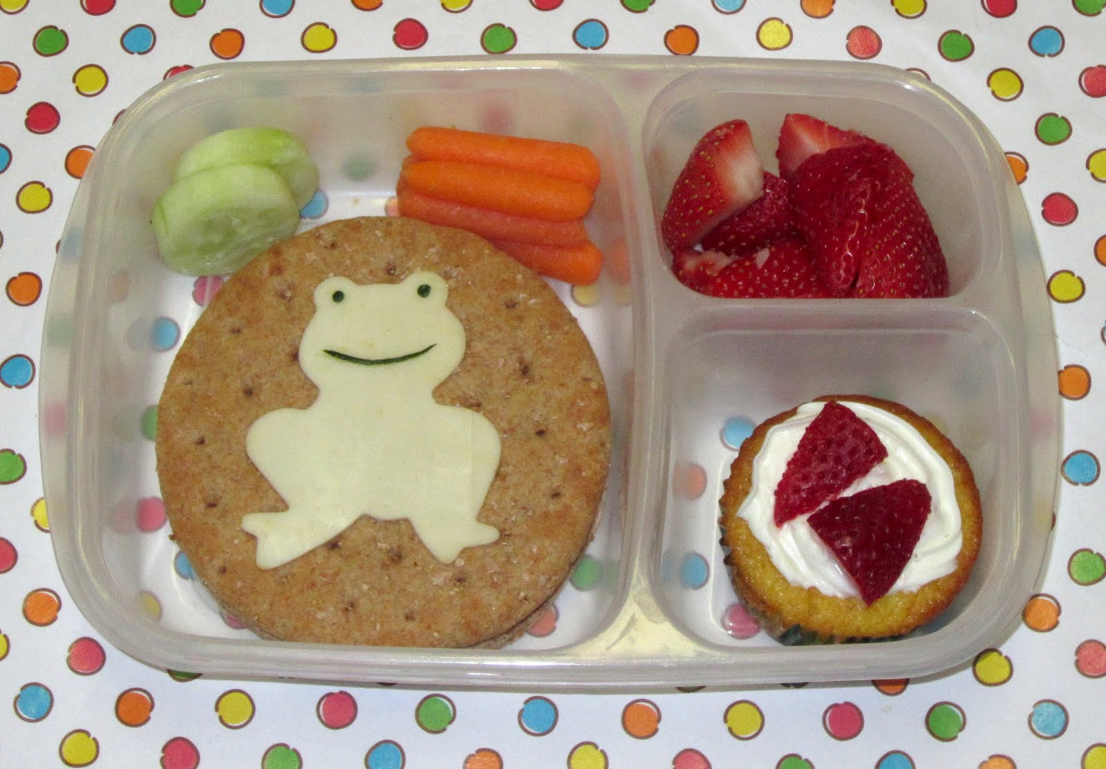 A Froggie Field Day Bento for Faith