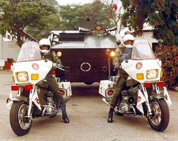 Kinha: O meu FusKinha: Matéria: História da Moto Amazonas