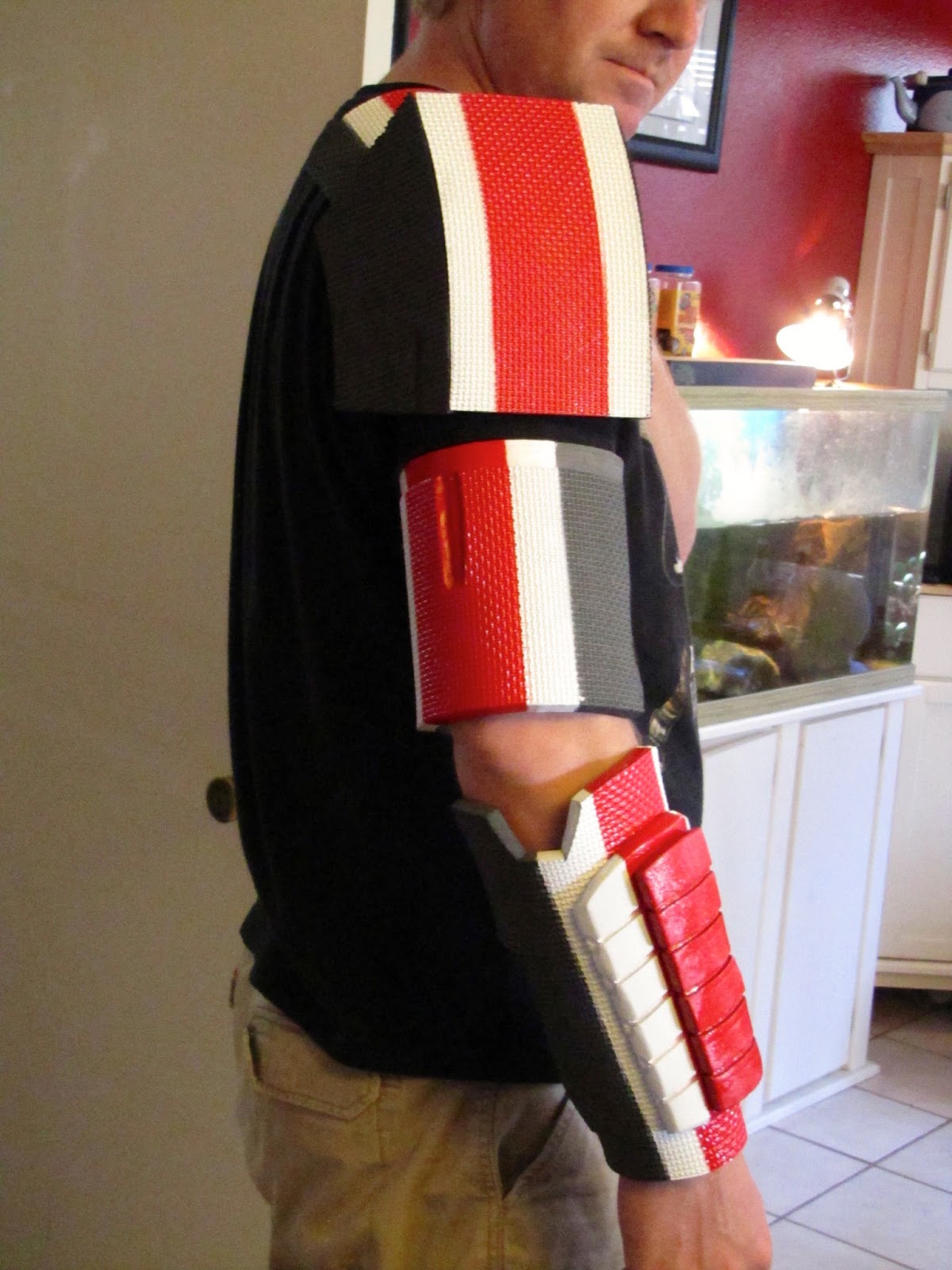 N7 Mass Effect Armor Build: Day 14-18: Arms