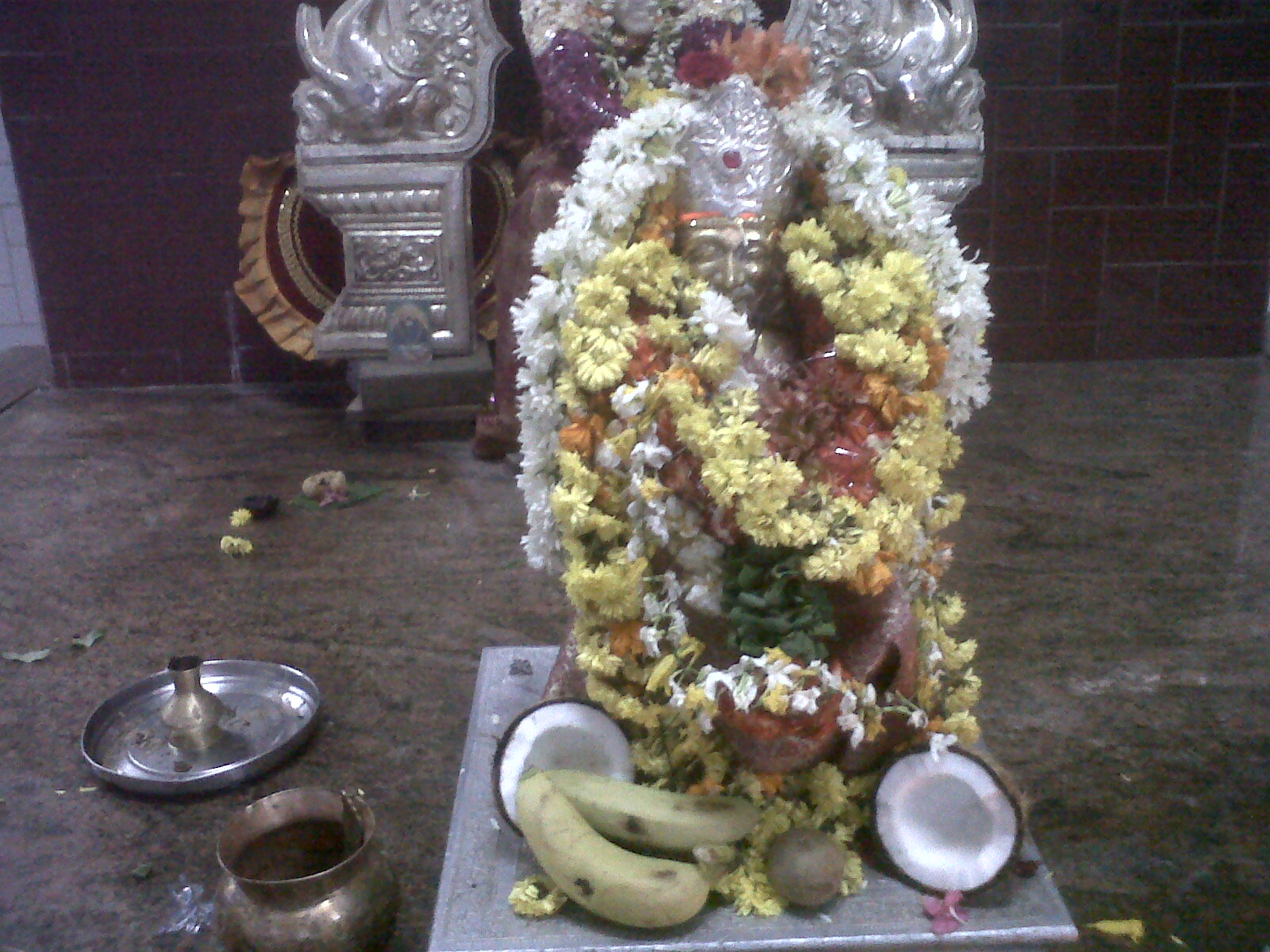 Saibaba Temples: Tirupathi Dwaraka Nagar Sai