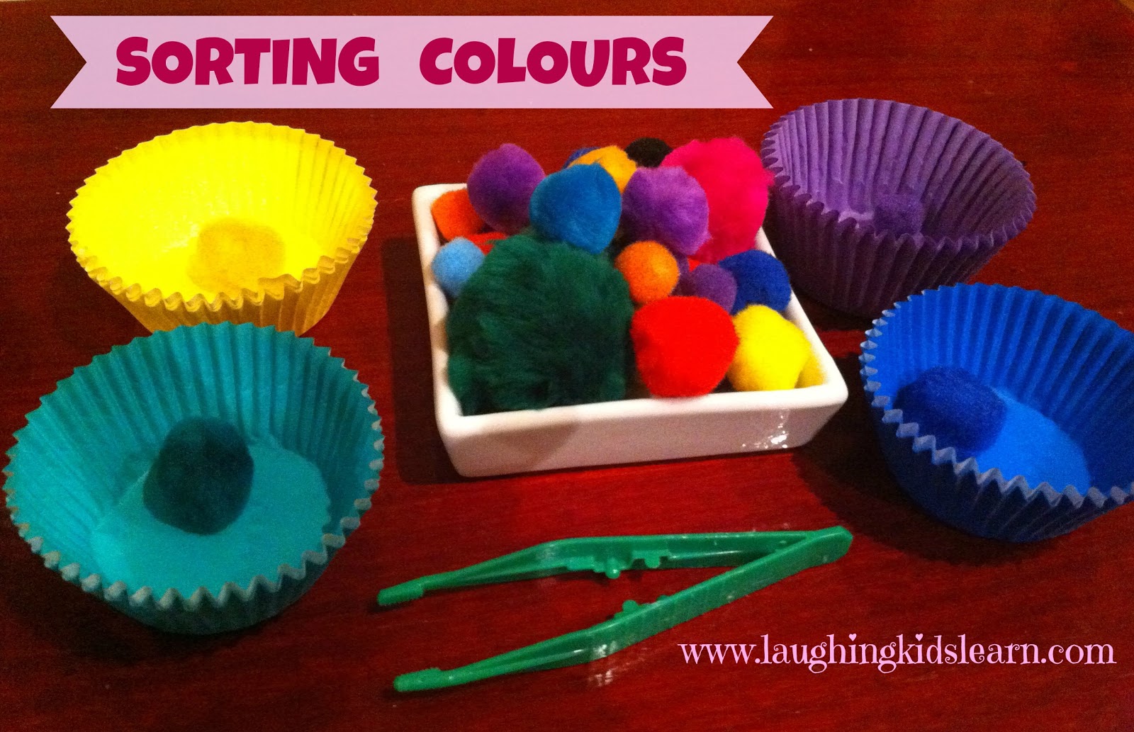 Mom And Kids: Sorting Colours