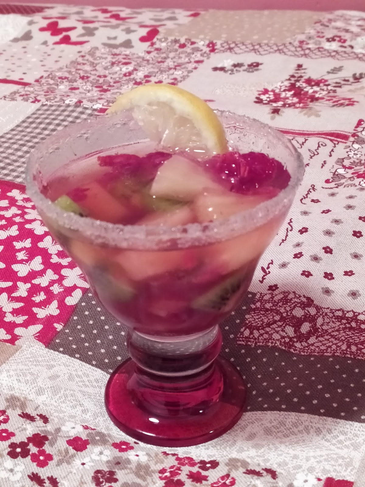 Las recetas de Miss Flowers: Frutas con cava