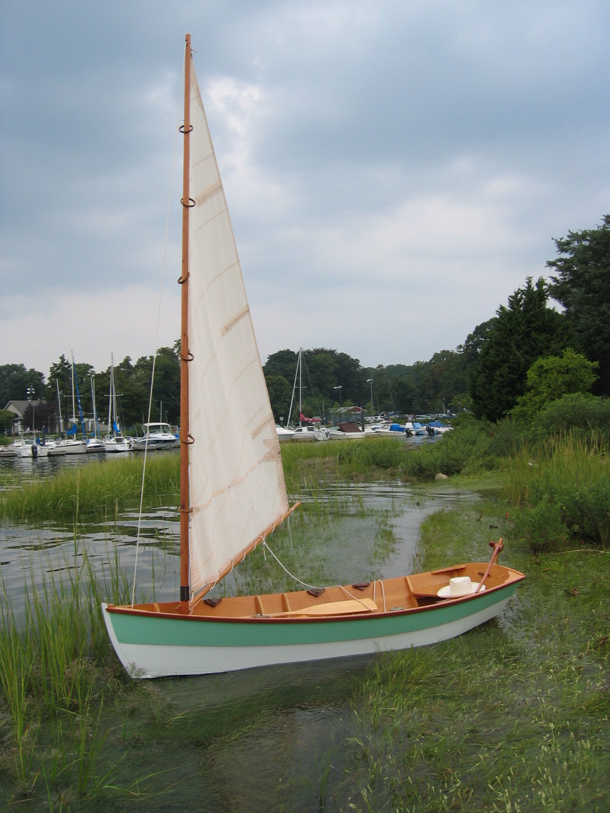 CJ Lawler Carpentry: 10' lapstrake sailing skiff- cedar and oak