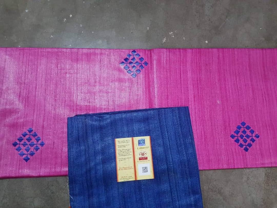 Latest Ghicha embroidery with contrast bp With silk mark