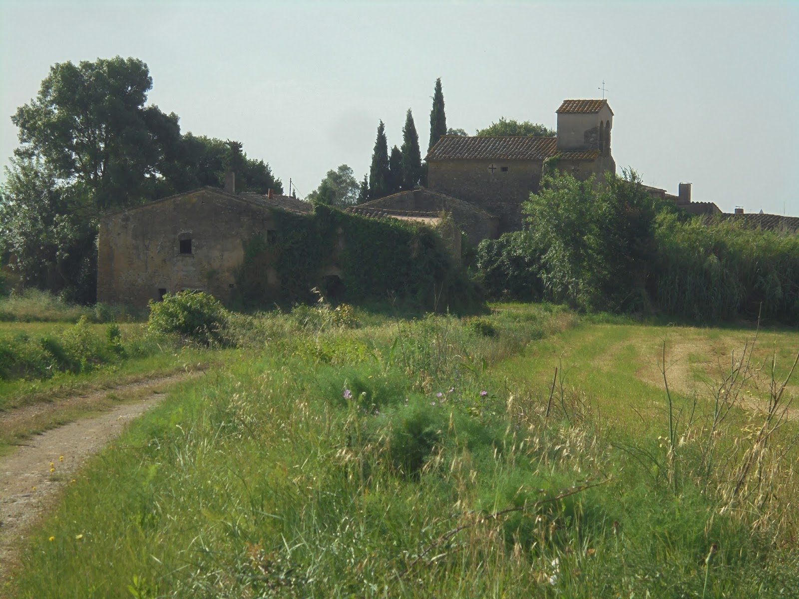 MUNTANYA: Vilademuls, Torre i Sant Marçal de Quarantella, Sant Julià de ...