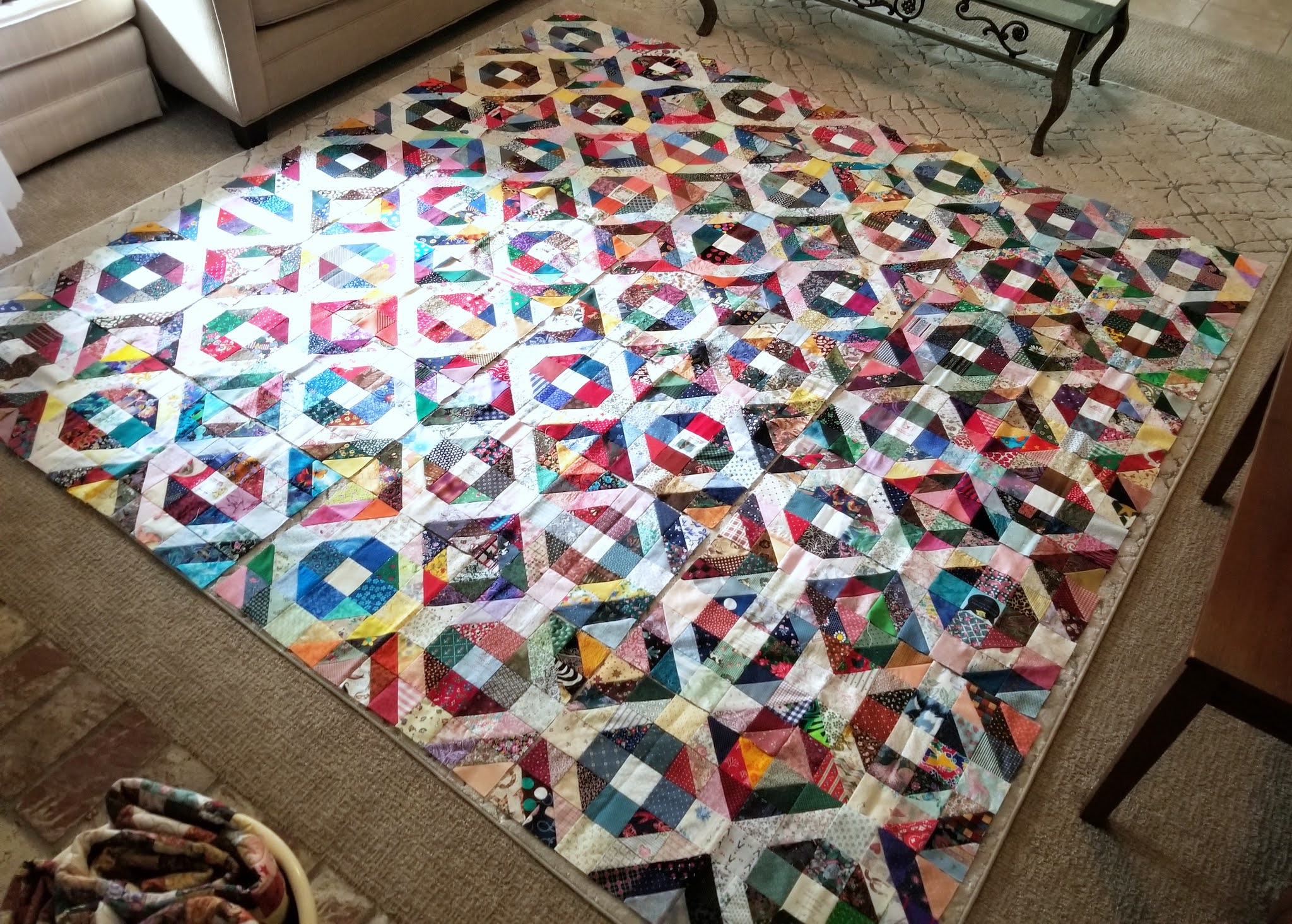 Design Wall Monday: Unity Quilt Round 4 and A Y2K Top