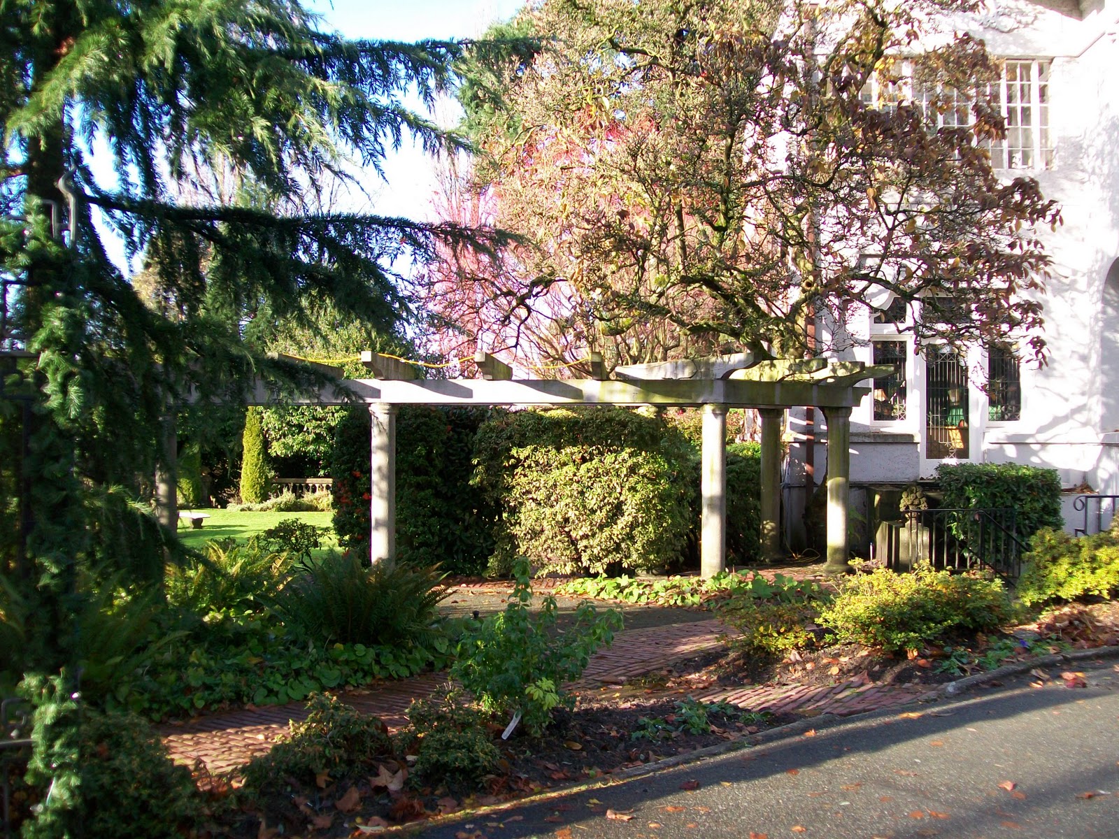 Vancouver Voyager: The Haunting of The Hycroft