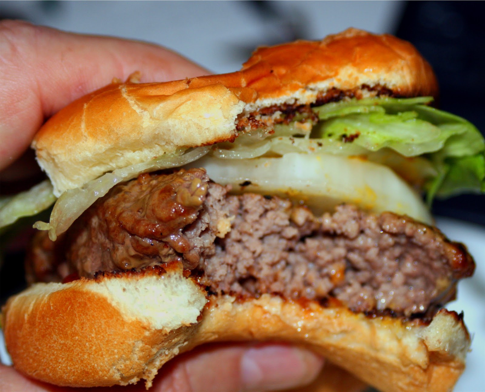 Forsythkid: A hamburger throw down! Fast, frozen and homemade!