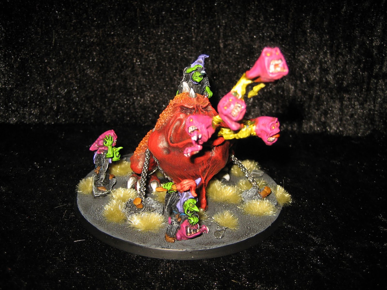 Making miniatures with Mario: Moon-Clan : Night-Goblins : Gloomspite ...