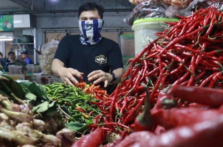 Harga cabai rawit kian pedas kini tembus Rp 100 rb/ kilo di bandung - Kuwaluhan.com