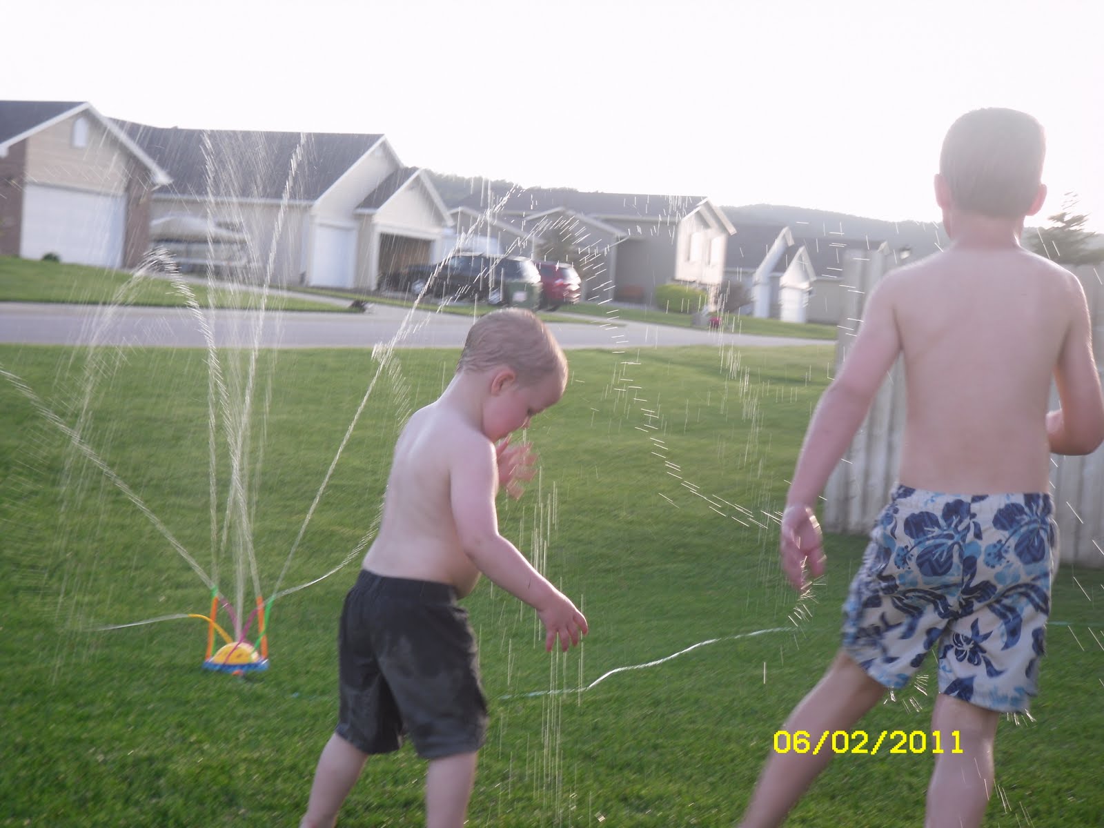 L.I.F.E. {Life Is Forever Entertaining}: Sprinkler Fun