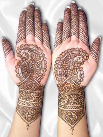 Daily Tips n Tricks: Mehandi ka rang gehra karny ka tareeka