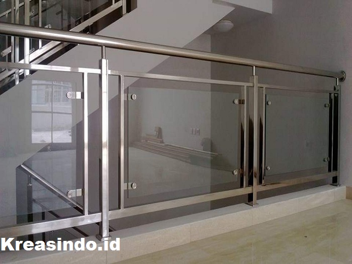 Ini Dia 10 Lebih Model Railing Kaca Kombinasi Stainless yang Bisa Buat ...