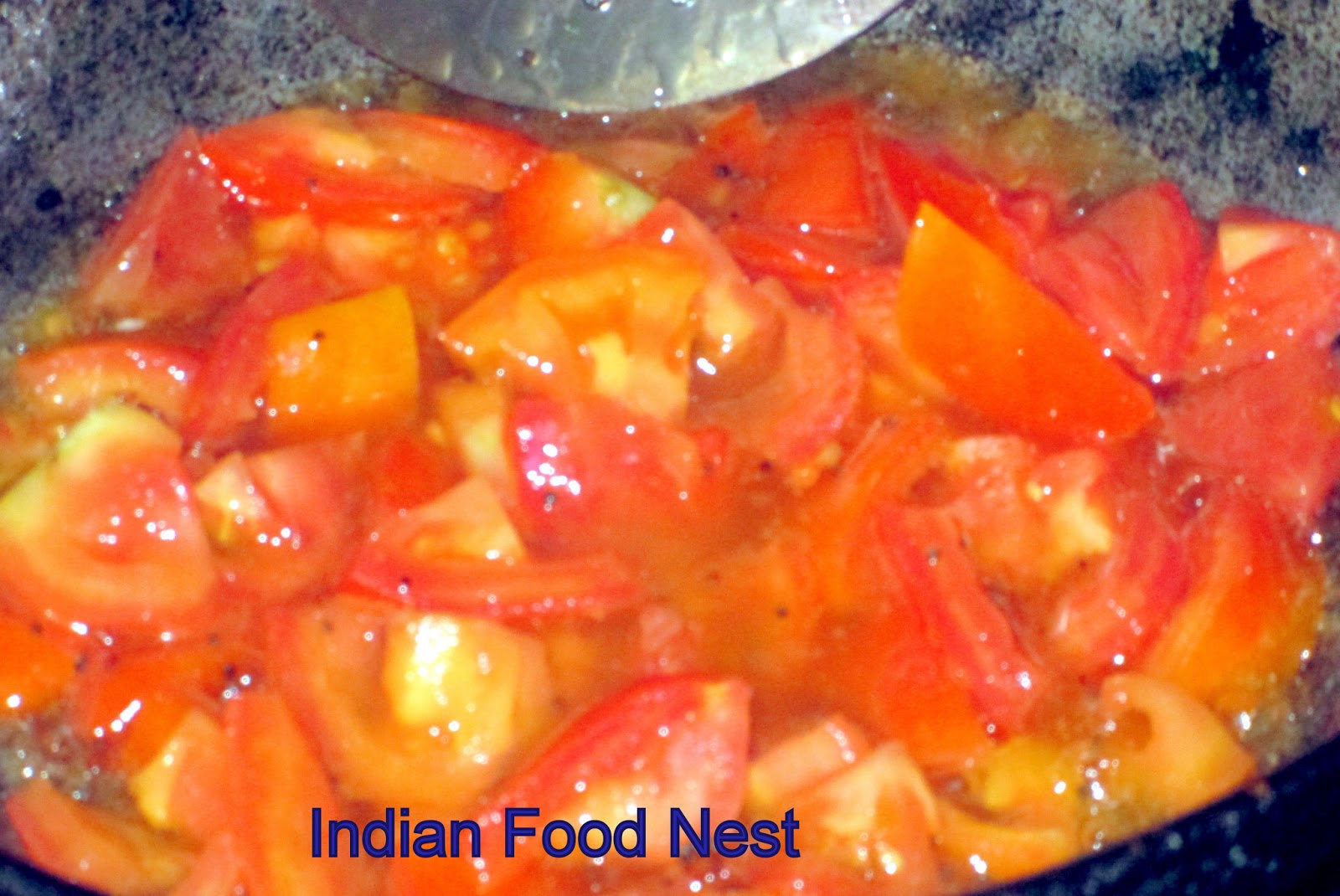 Indian Food Nest: Fish Curry Recipe / Meen Kulambu Recipe