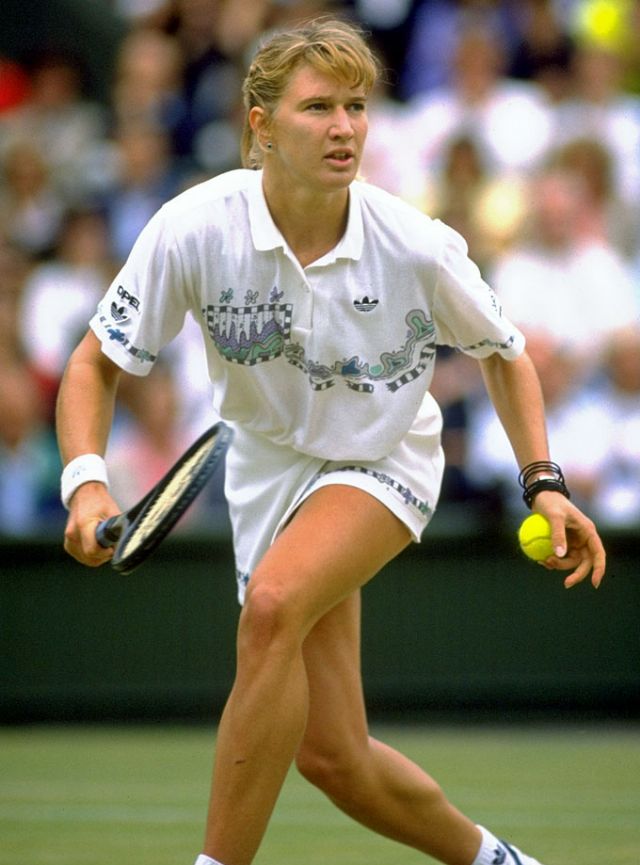 26 Candid Photographs of a Young Steffi Graf While Performing on Stages ...