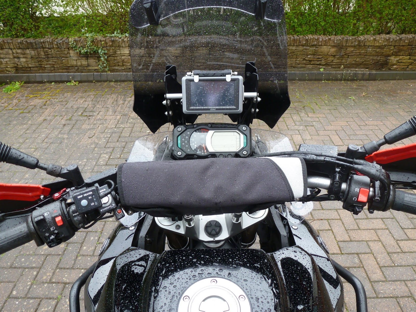 The Wandering Waltons: The XT1200Z Tank Conversion Project is Done!