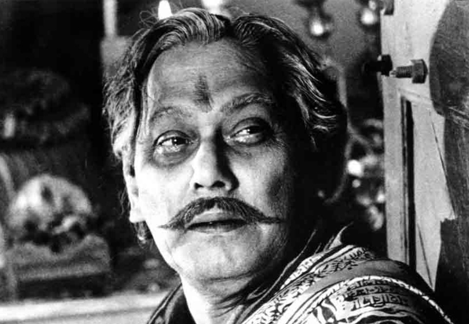 Conversations Over Chai: Devi (1960)