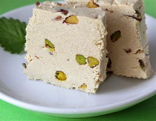 Pastry School Diaries: Halawa & Pistachio Tart with Cornflake Cruch