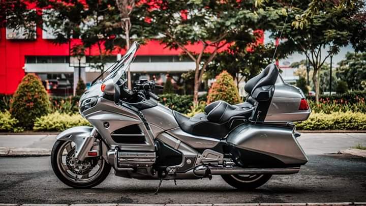 INFO MOGE BEKAS Jual Honda Goldwing 2013 FP | Otomotif Langka - Otomotif Langka