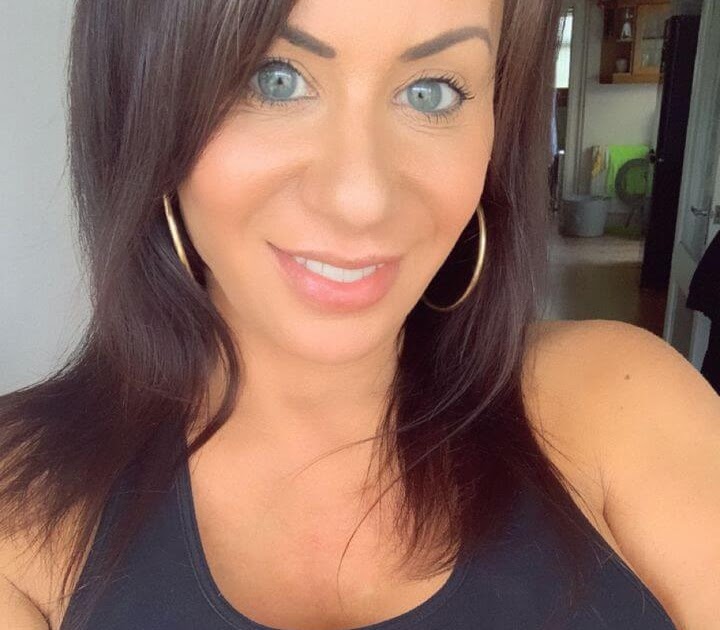 Uk Sugar Mummy Wants To Process Your Visa And Flight To England Get A