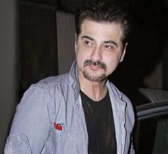 Bollywood Stars Bibliography: Sanjay Kapoor Biography
