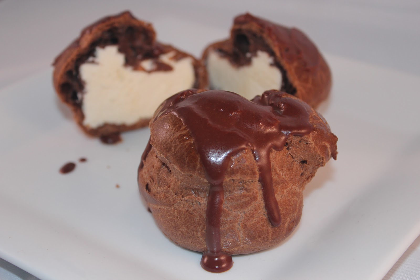 Delicious Dishings: Chocolate Cream Puffs With Cocoa Nib Cream
