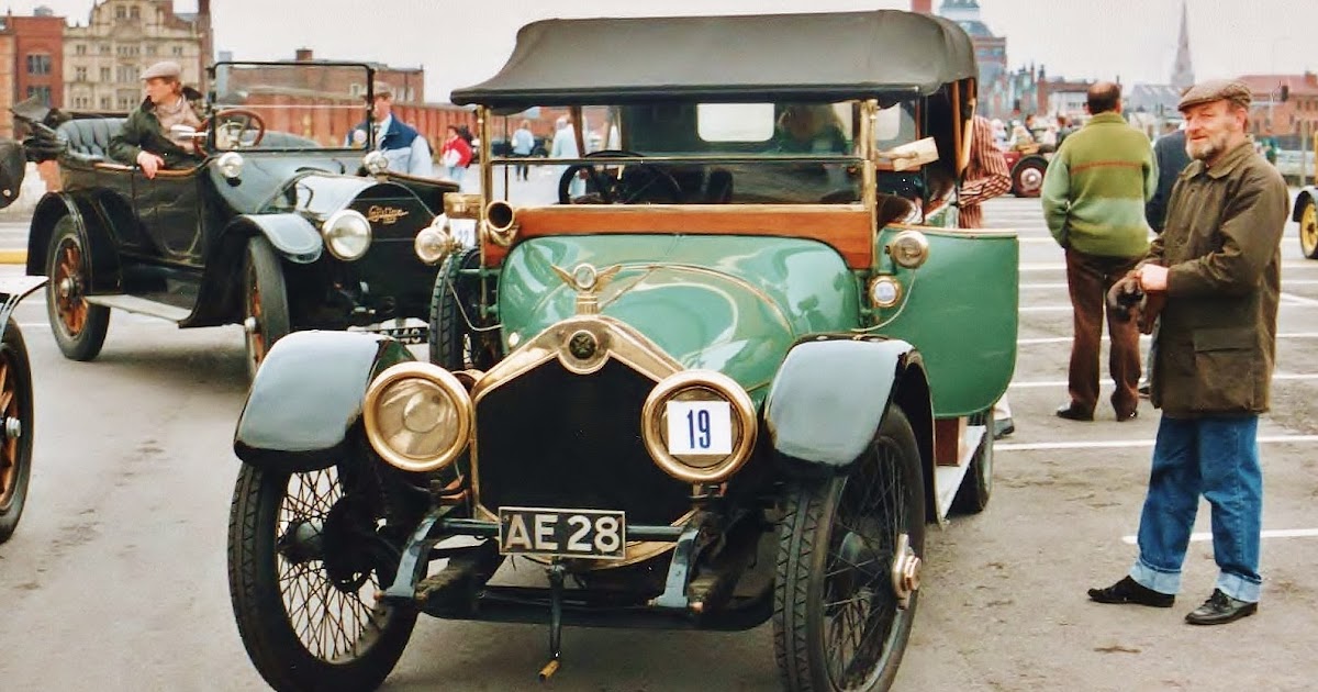 Ferraris and Other Things: Crossley RFC Staff Car