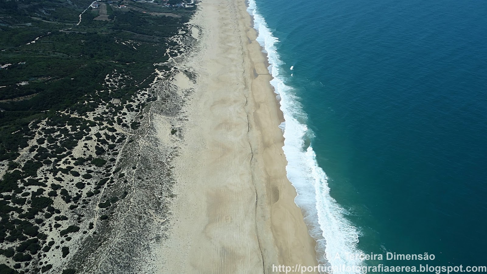 A Terceira Dimensão: Praia do Salgado
