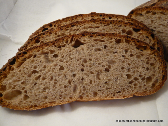 Cake, Crumbs and Cooking: Sourdough success - barley and rye bread