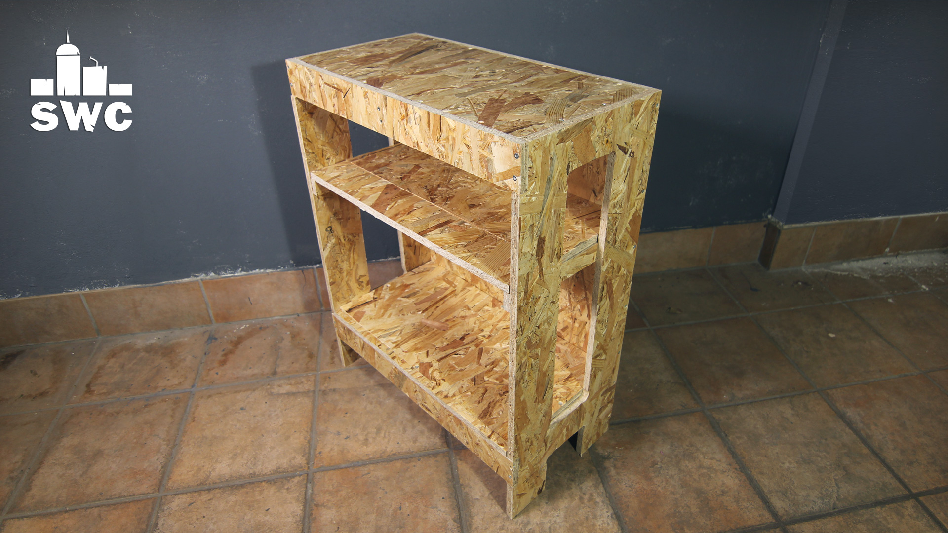 scrap wood city: How to make a simple DIY bench cabinet out of OSB