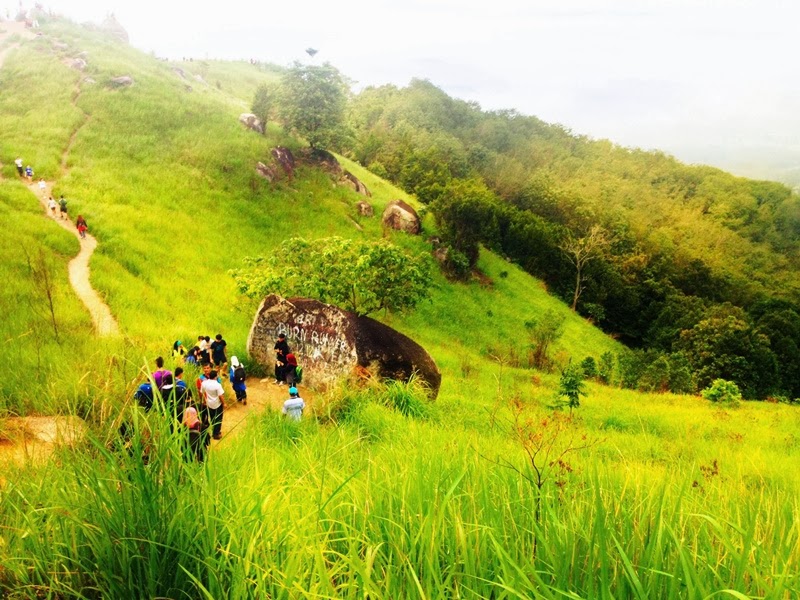 Bukit Broga, Semenyih | padinrose - Tips, Hobi dan Motivasi
