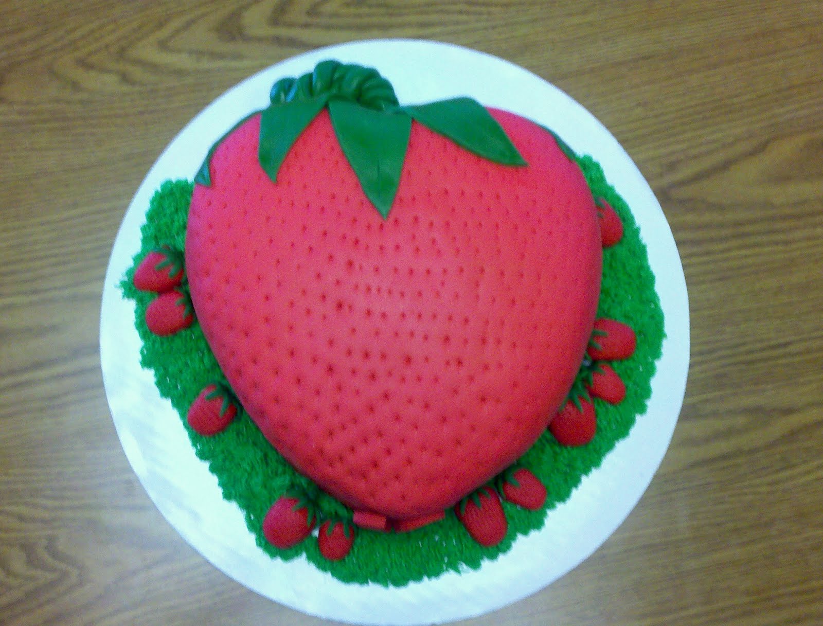 Intentionally Living...: Strawberry Shaped Cake