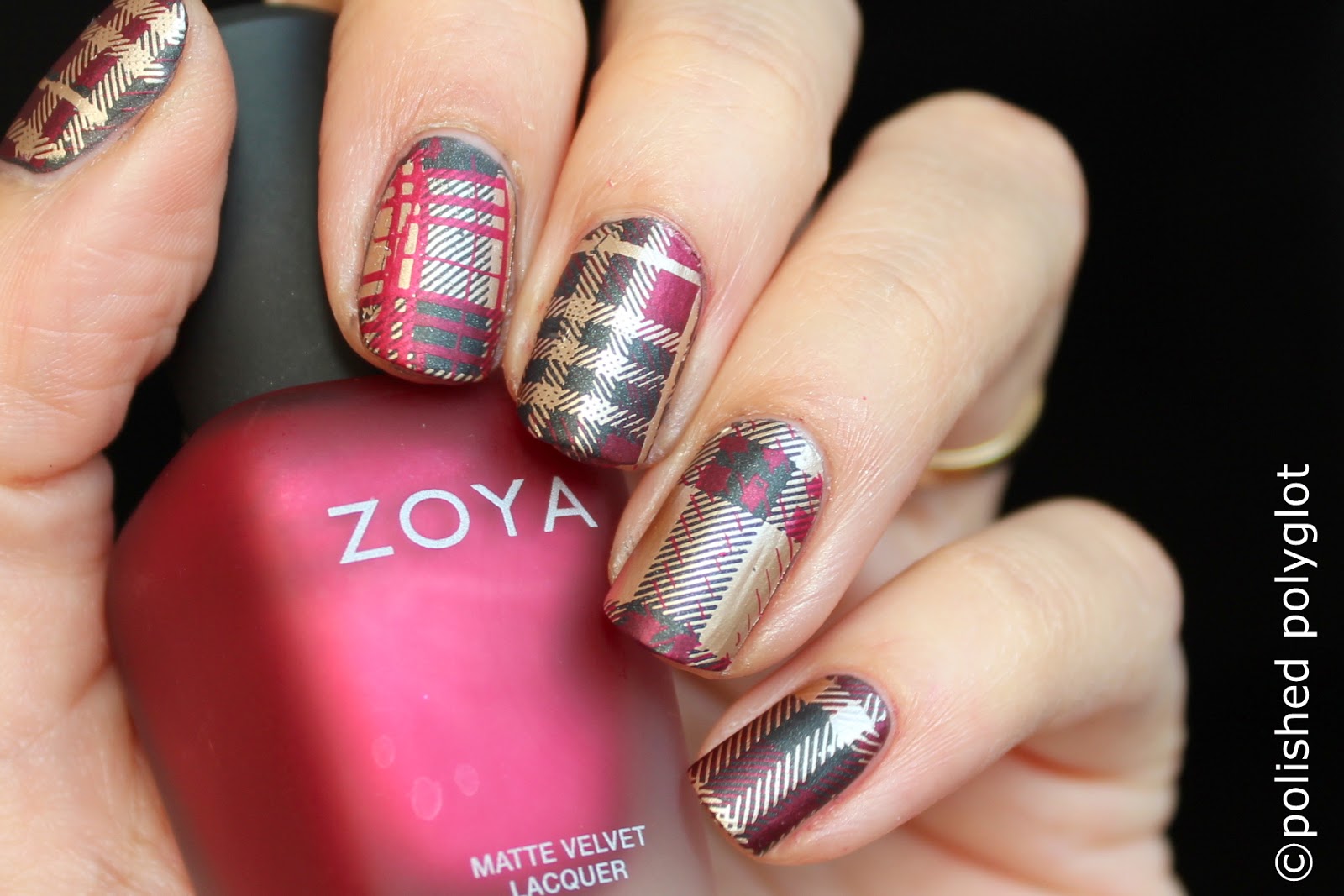 Nail art │Tartan pattern nail design [26GNAI] / Polished Polyglot