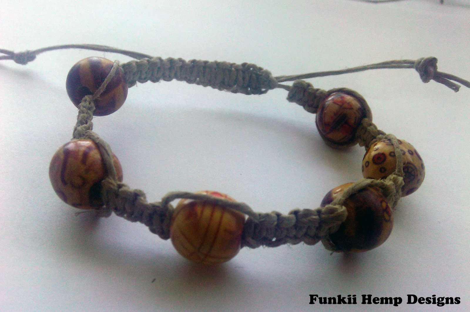 Funkii Hemp Designs: January 2012