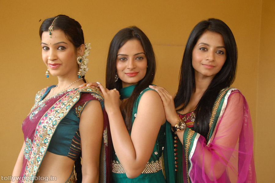 Anuhya Reddy Diksha Panth & Amrutha at Hormones launch