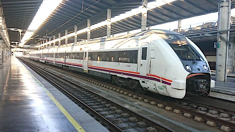 Trenes y tiempos: Las tracciones térmica y eléctrica en RENFE (CXI) Los ...
