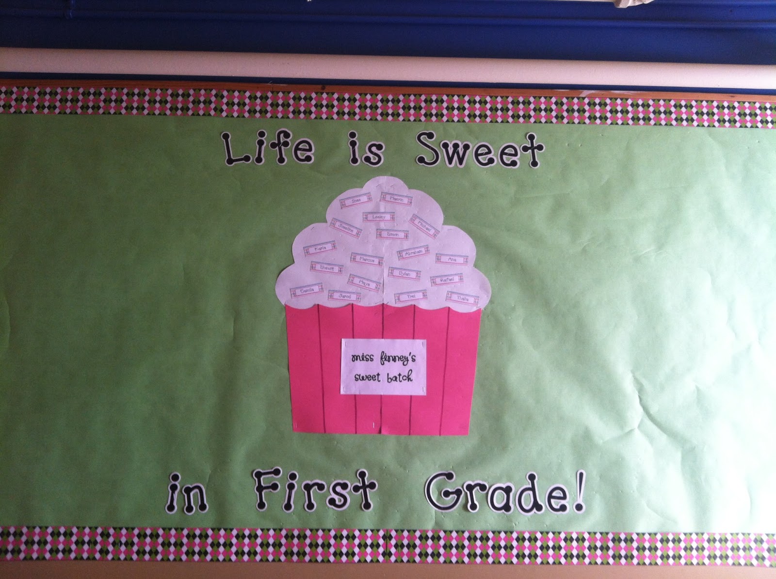 Cupcakes and Curriculum: Life is Sweet in 1st Grade!
