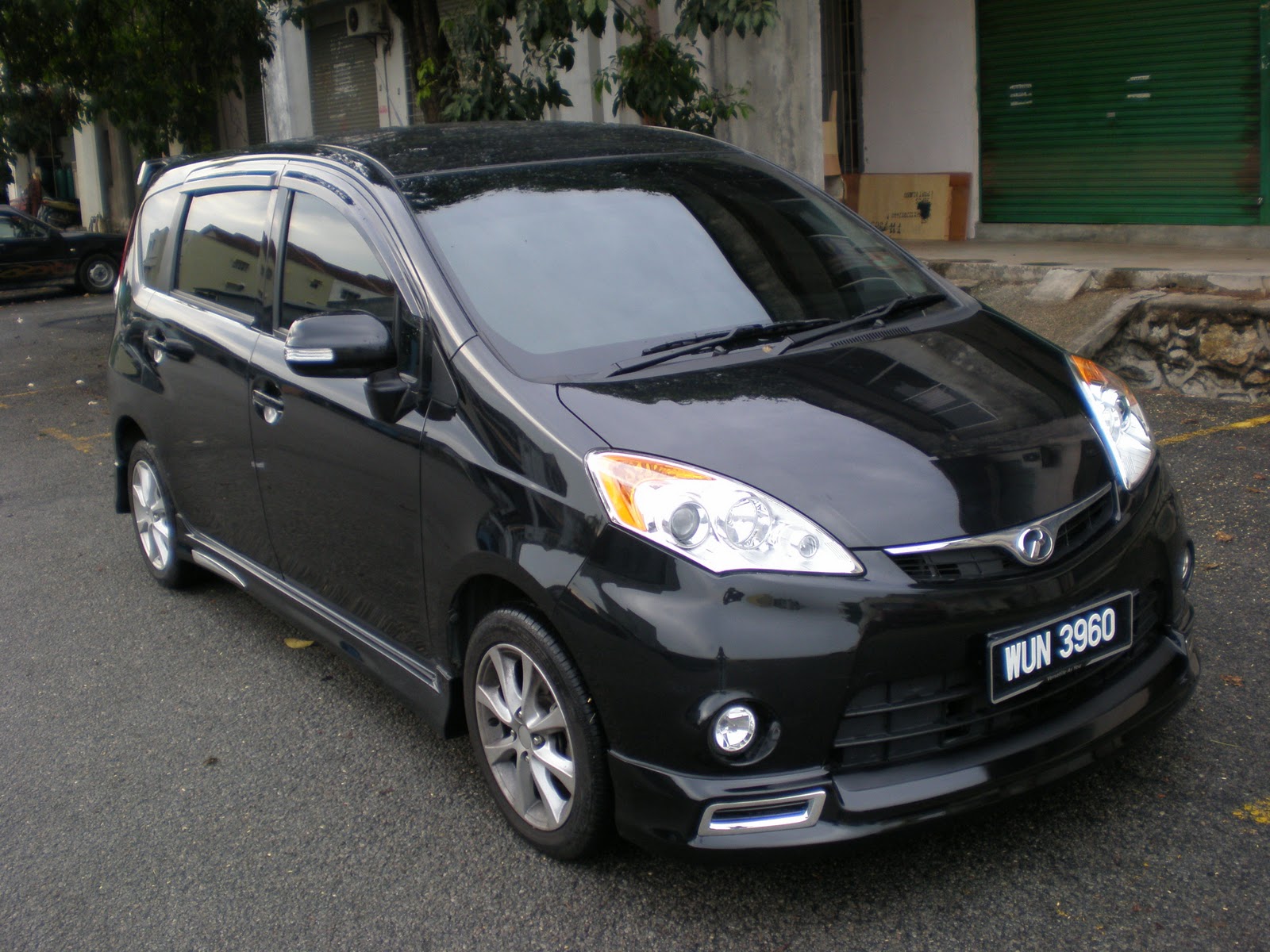 ALZA SE BODYKIT WITH CHROME CAP