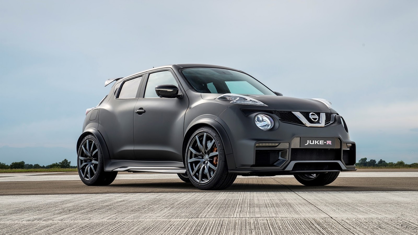 Cars Tuning Music: Nissan Juke-R