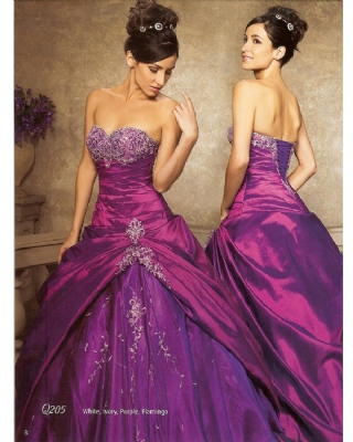 Thifany e Co.: 15 anos com idéias incrivelmente fabulosas!