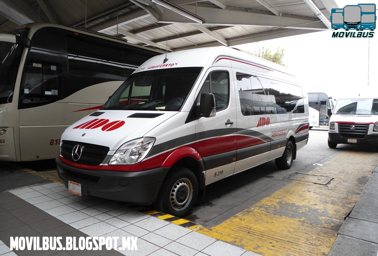 ¿Por que Mobility ADO compra midibuses y Vans para sus distintos servicios?