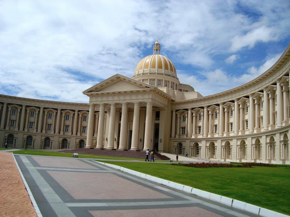 The Pensive: Few pages from the chronicles of Infosys - Nov27 - A DATE ...