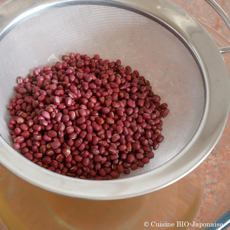 Cuisine BIO-Japonaise: Oshiruko (soupe de haricot azuki avec des mochis)