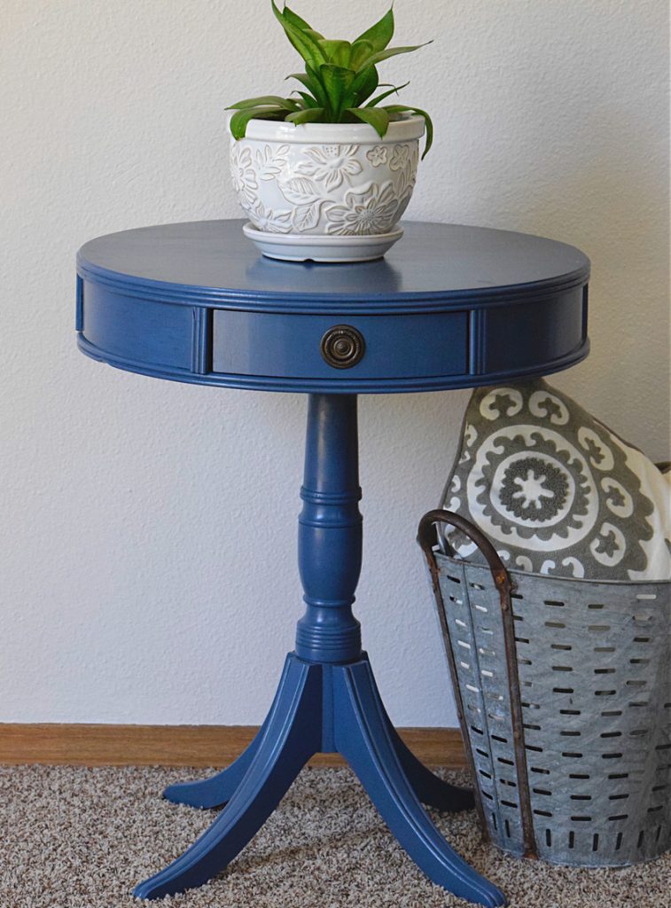 25 Incredible Painted Patriotic Furniture Makeovers Celebrating The Red ...