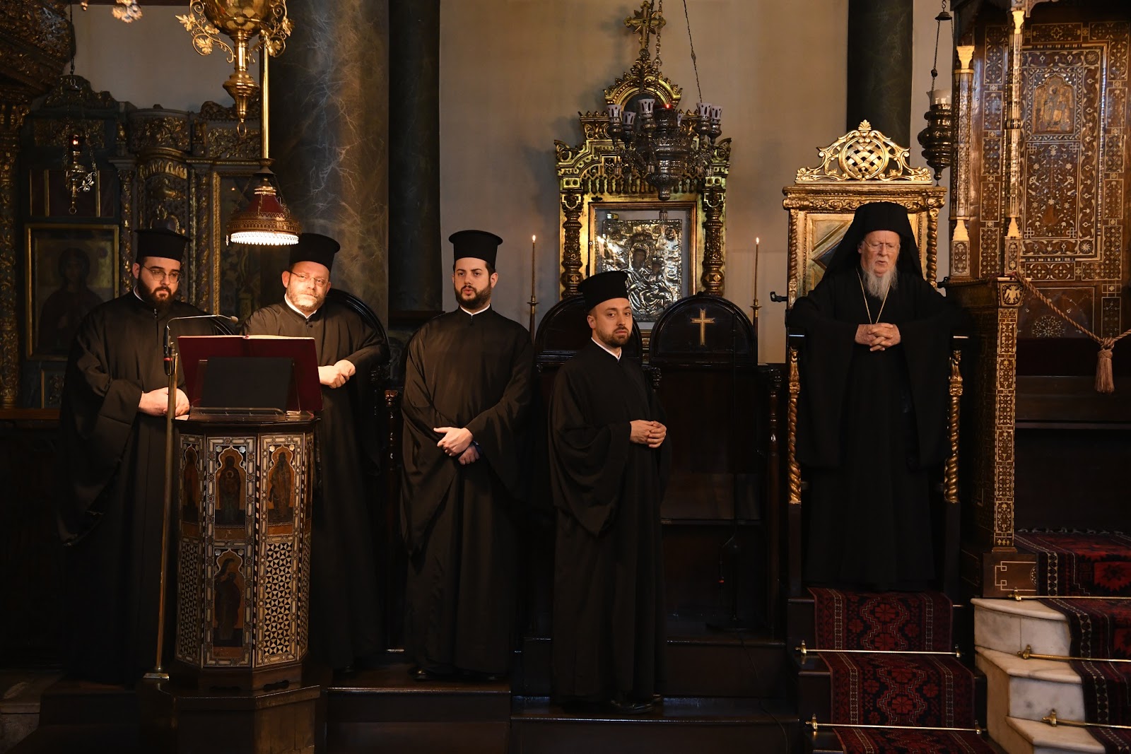 ΦΩΣ ΦΑΝΑΡΙΟΥ: Ο ΕΣΠΕΡΙΝΟΣ ΤΗΣ ΚΥΡΙΑΚΗΣ ΤΩΝ ΠΑΤΕΡΩΝ ΤΗΣ Α' ΟΙΚΟΥΜΕΝΙΚΗΣ ...