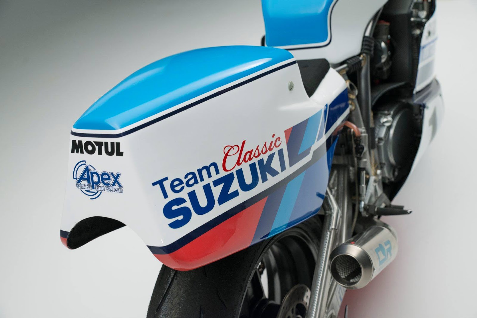 Suzuki XR69 - RocketGarage - Cafe Racer Magazine