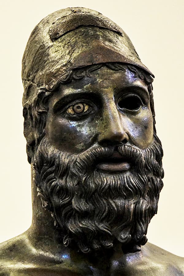 IL MISTERO DEI BRONZI